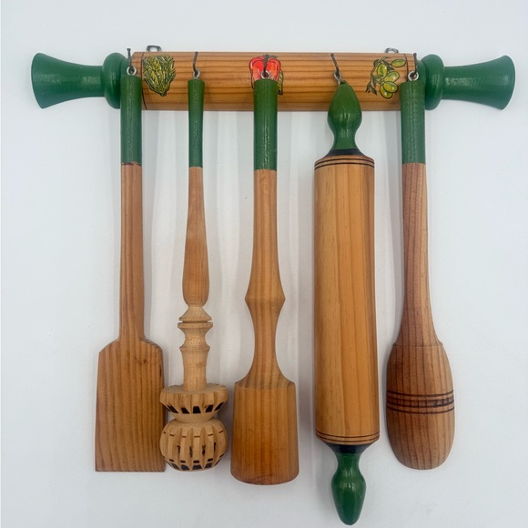 unbranded | Kitchen | Vintage Mcm Wooden Folk Art Kitchen Utensil ...